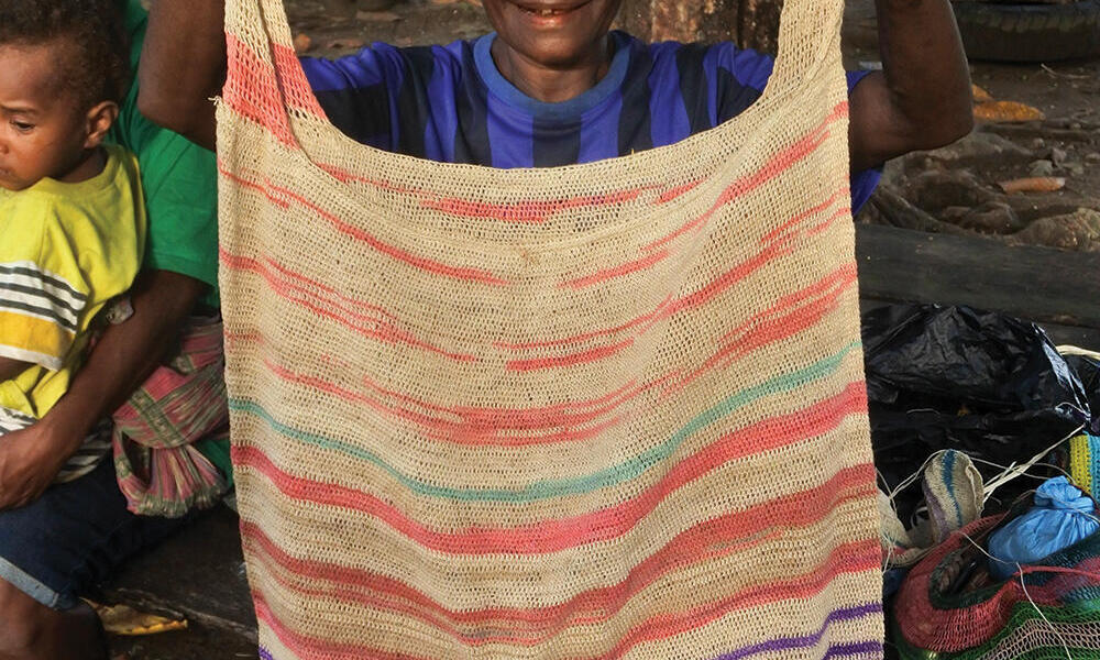 Preserving an ancient craft in Papua | Magazine Articles | WWF